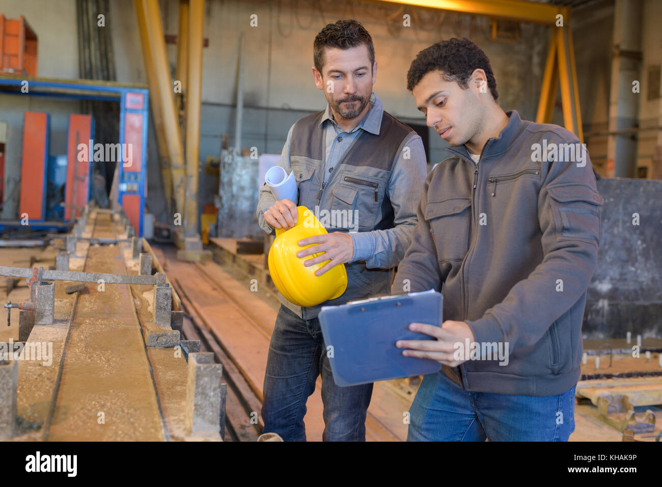 Cnc machine and co worker hi-res stock photography and images - Alamy