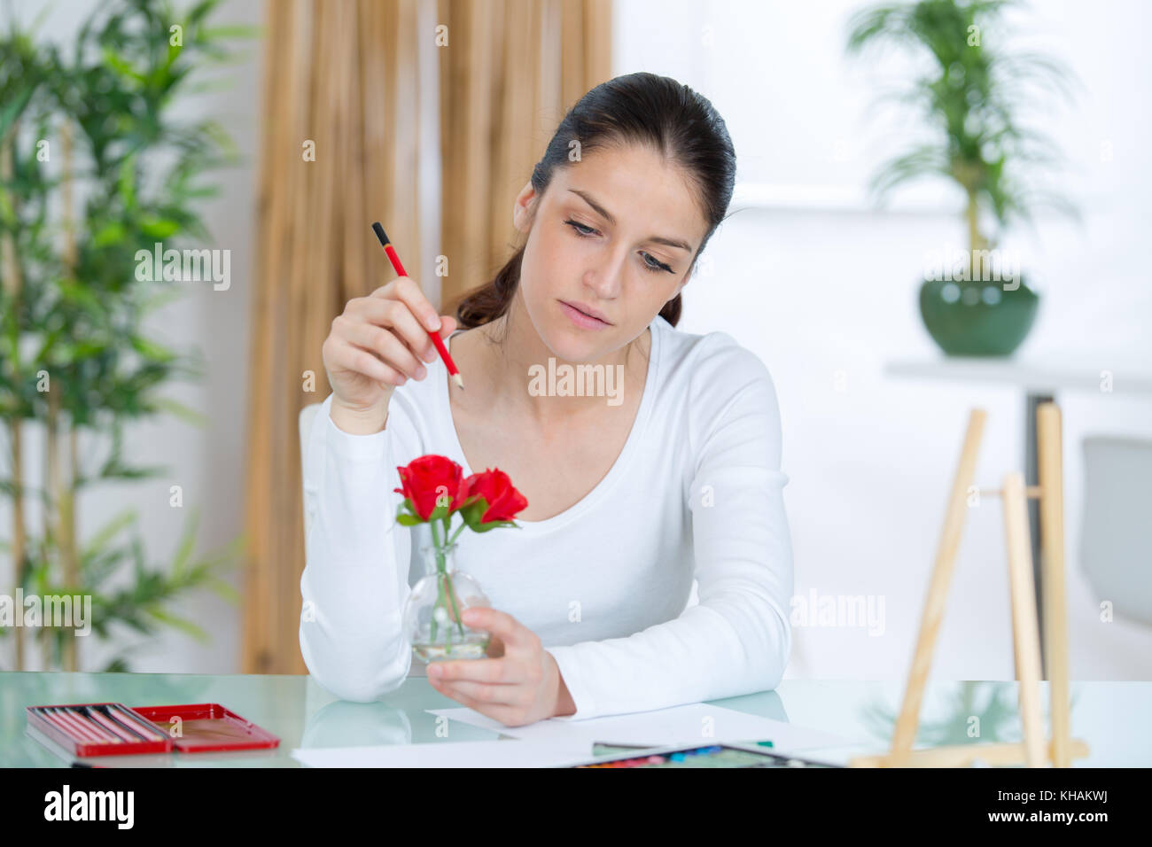 young woman searching for drawing ideas Stock Photo - Alamy