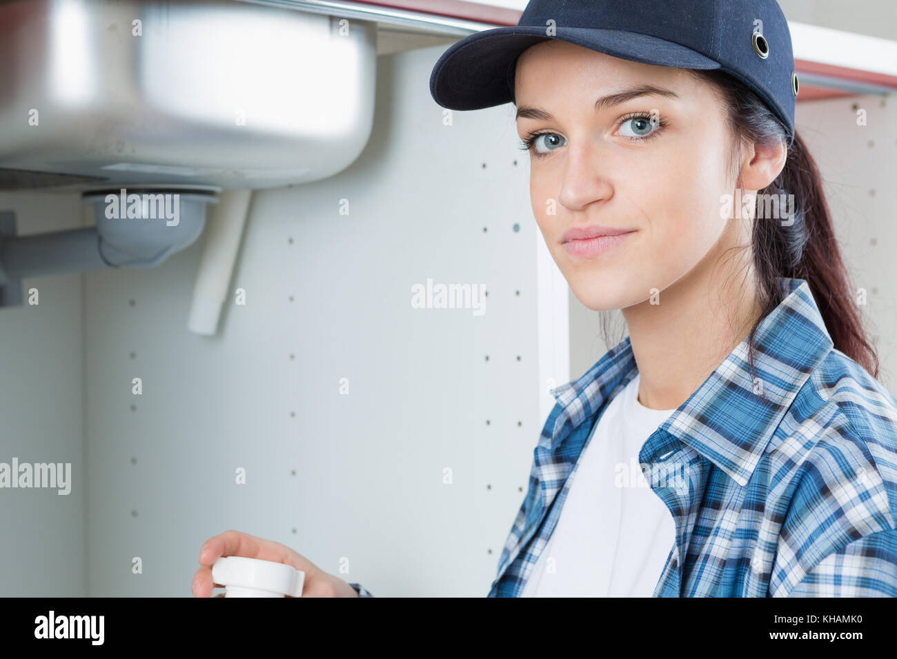 the female plumber Stock Photo - Alamy