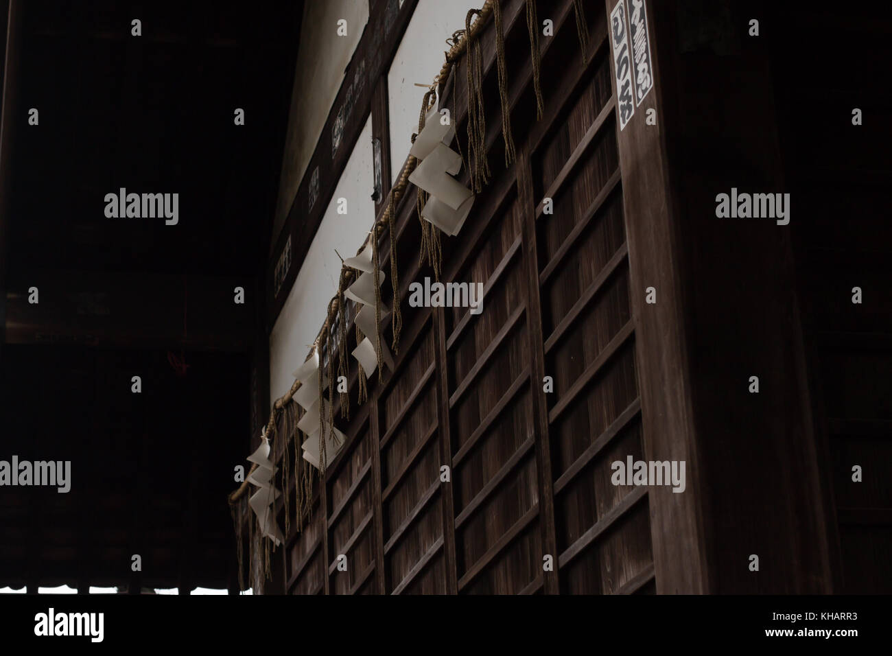 Japanese shrine with sacred decoration Stock Photo - Alamy