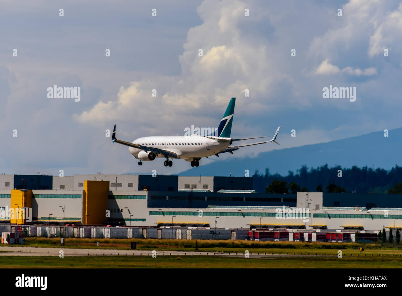 Aircraft and airports Stock Photo - Alamy