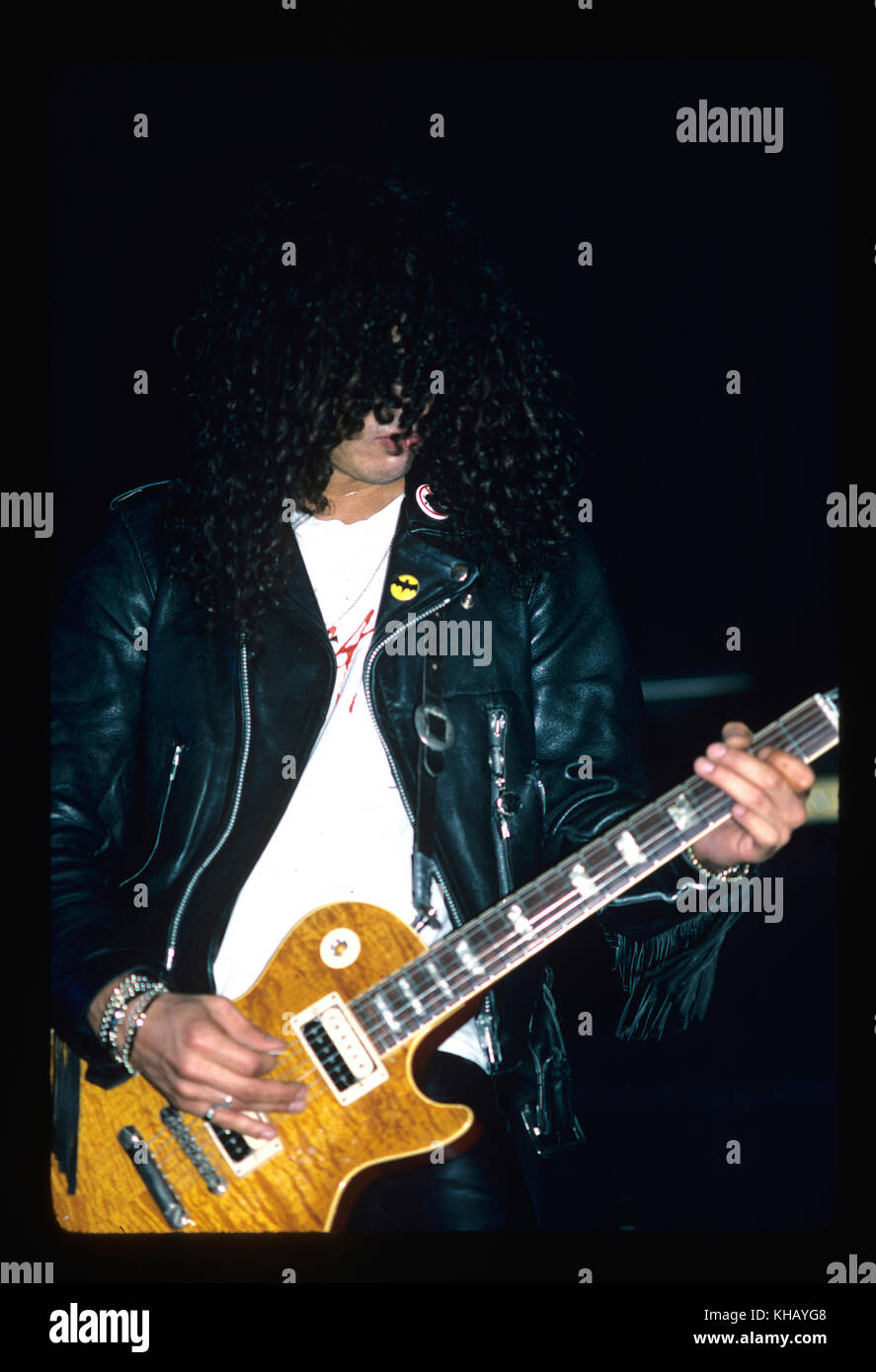 Guns and roses 1987 hi-res stock photography and images - Alamy