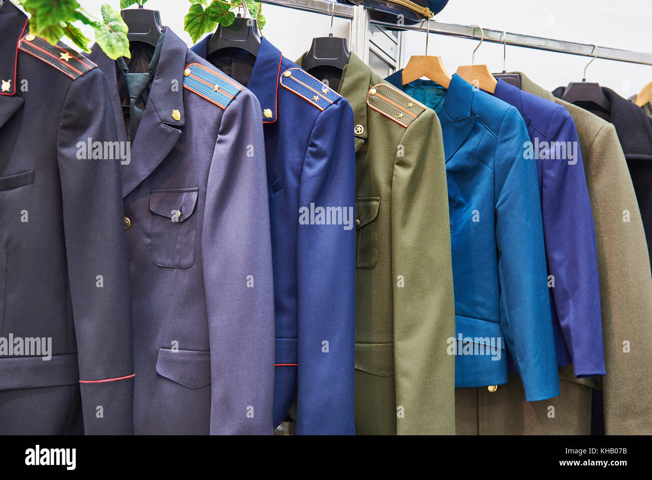 Modern army uniform hi-res stock photography and images - Alamy