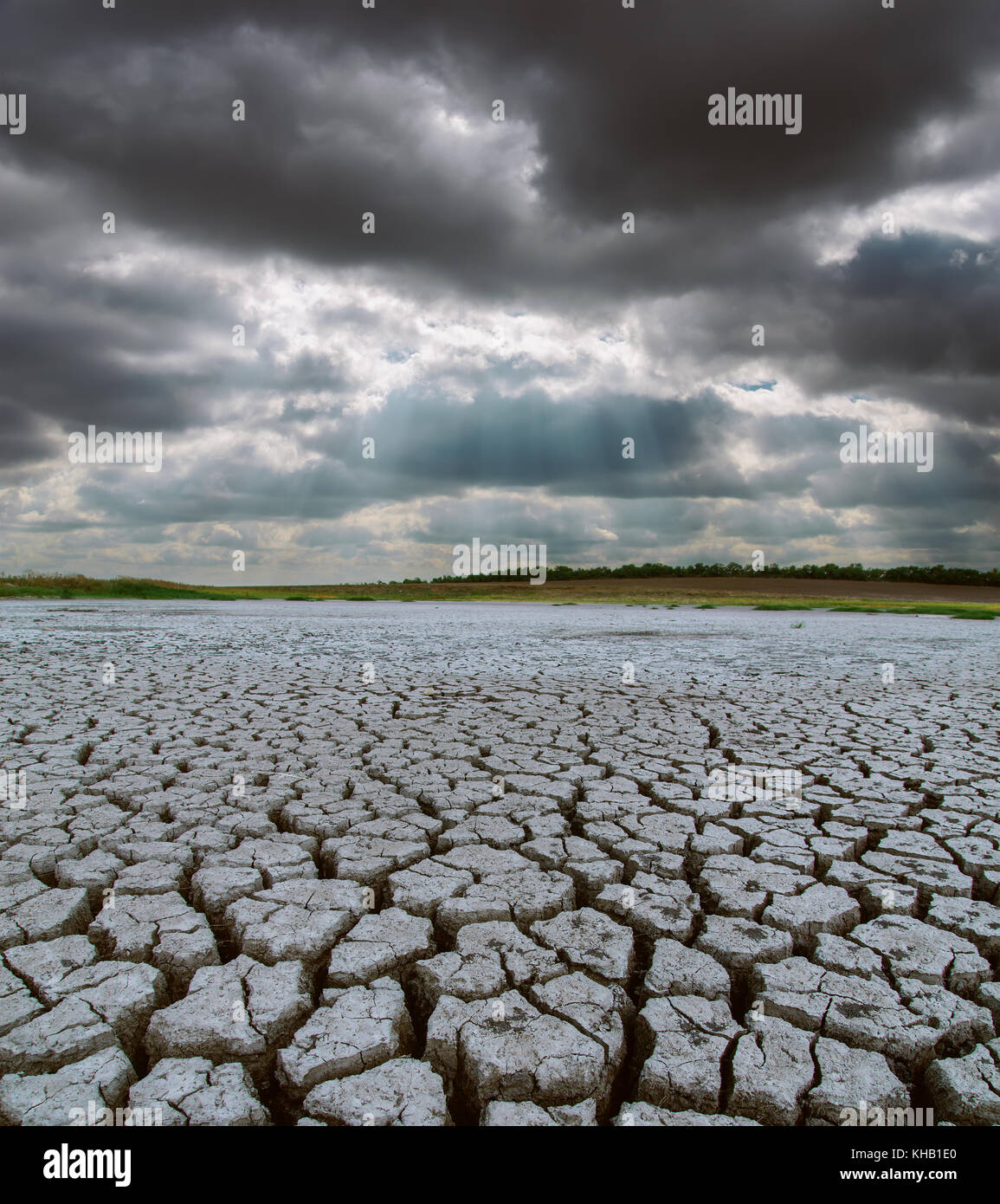 drought land under dramatic sky Stock Photo - Alamy