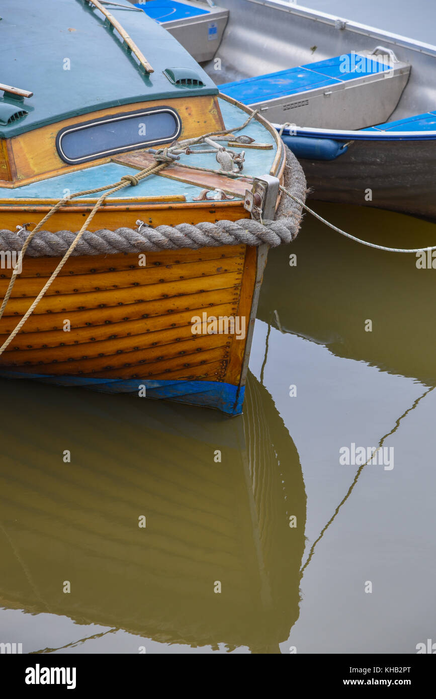 Tethered boats hi-res stock photography and images - Alamy