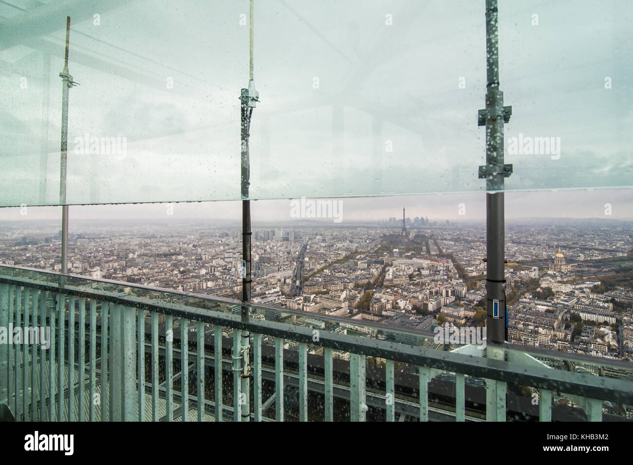 Paris, France - November, 2017. Areal view of Paris skyline at sunset ...