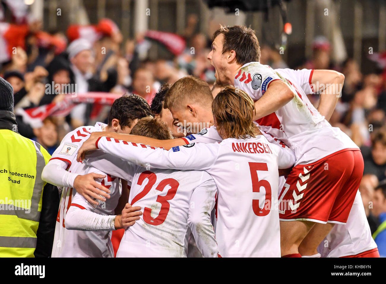 Dublin, Ireland. 14th Nov, 2017. Denmark team celebrate during the FIFA ...