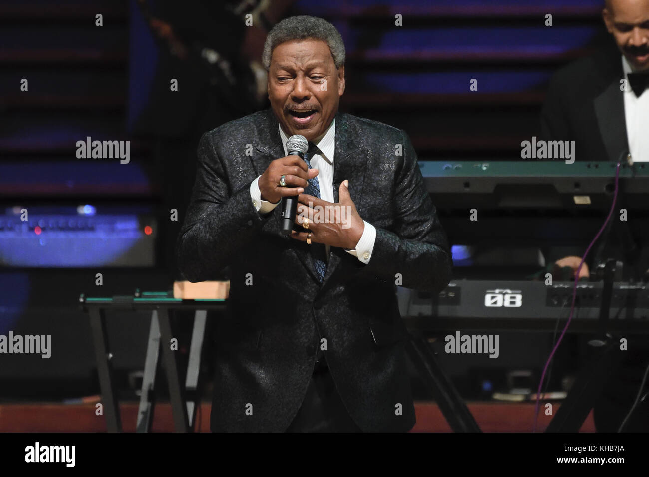 Philadelphia, Pennsylvania, USA. 14th Nov, 2017. R&B legends, BILLY ...