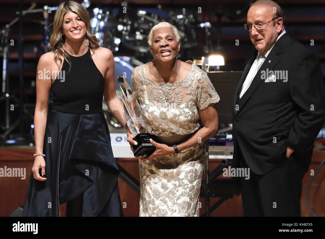 Nina Tinari Where High Resolution Stock Photography and Images - Alamy