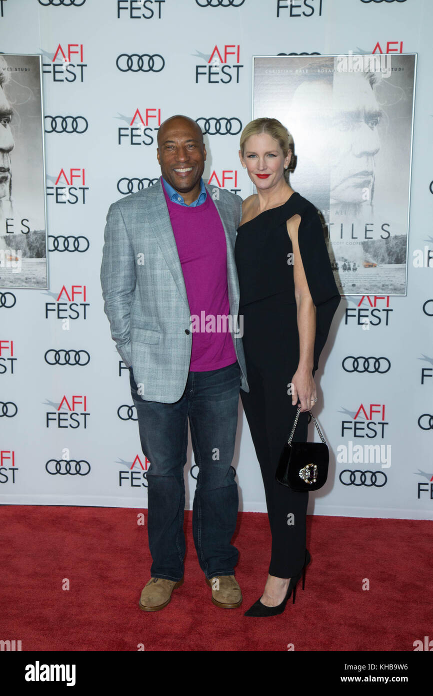 Byron allen jennifer lucas hi-res stock photography and images - Alamy