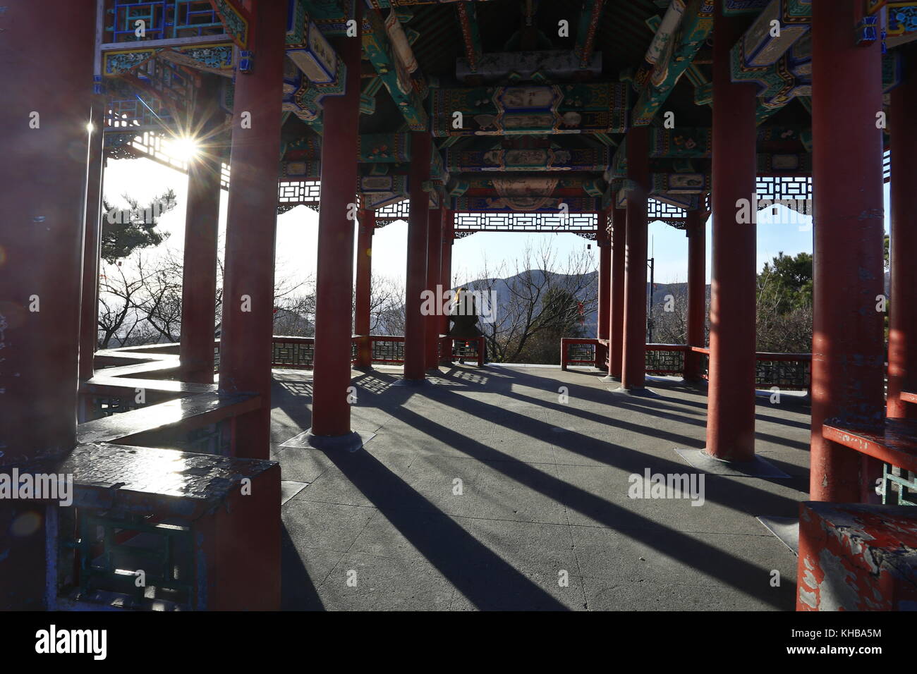Fragrant hills park beijing autumn hi-res stock photography and images ...