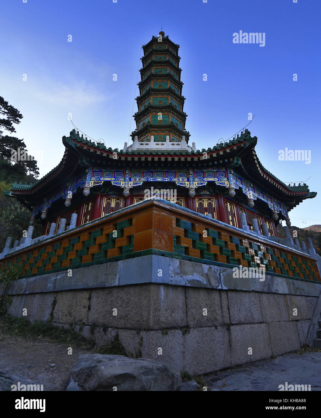 Beijing fragrant hills park hi-res stock photography and images - Alamy