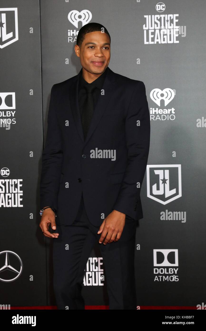 Los Angeles, CA, USA. 13th Nov, 2017. Ray Fisher at arrivals for ...
