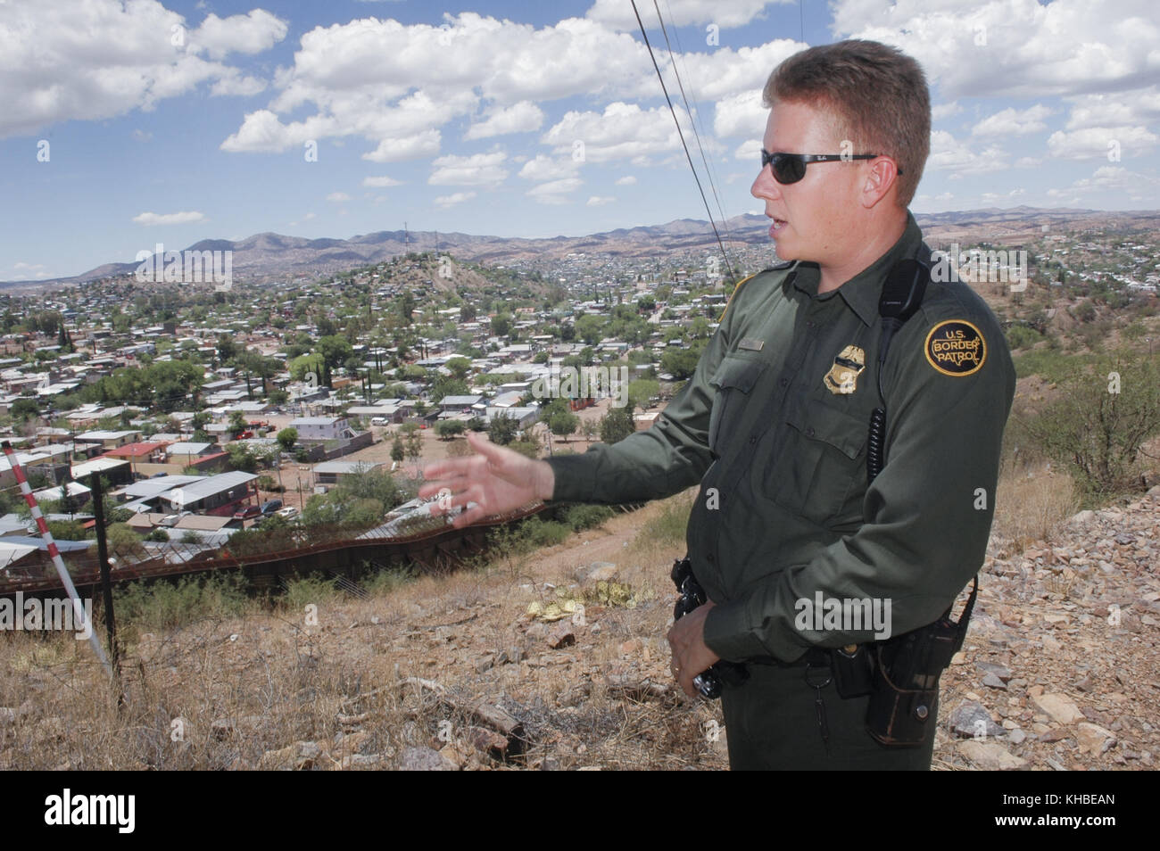 Nogales, Arizona, USA. 5th July, 2006. Border Patrol information ...