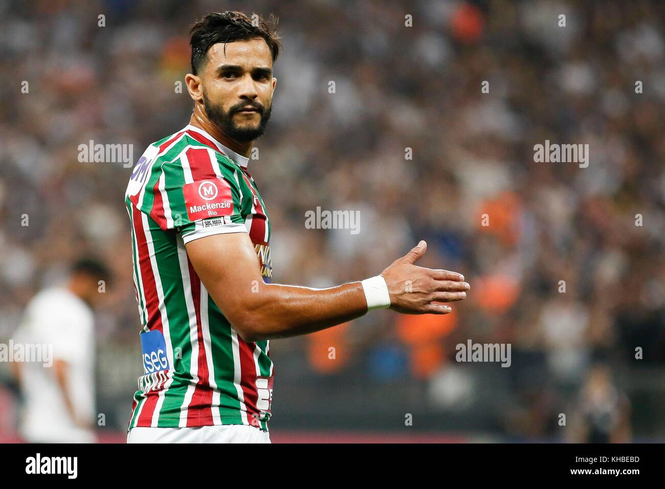 SÃO PAULO, SP - 15.11.2017: CORINTHIANS X FLUMINENSE - Henrique Dourado ...