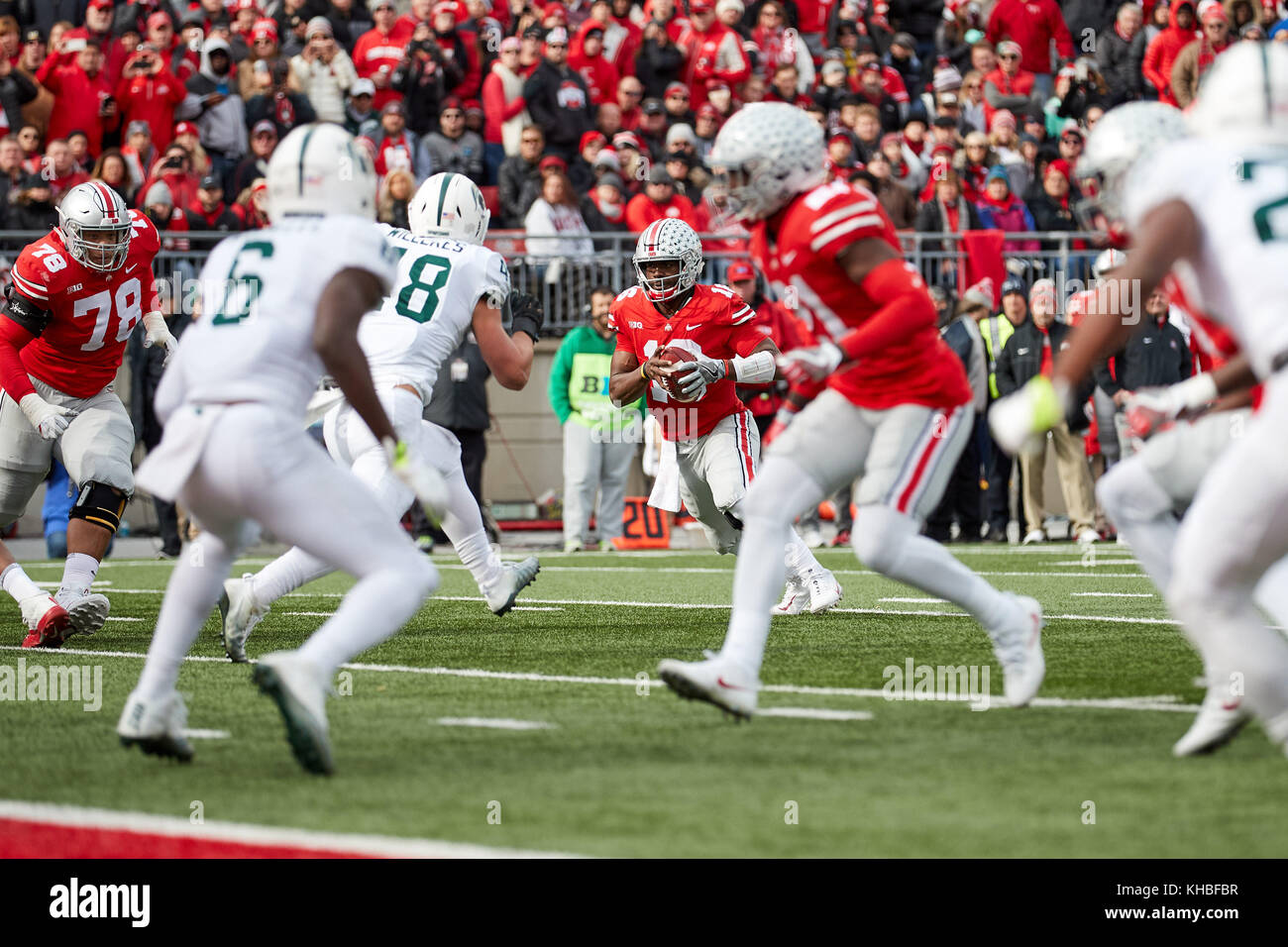 Ohio Stadium, Columbus, OH, USA. 11th Nov, 2017. Ohio State Buckeyes quarterback J.T. Barrett ...
