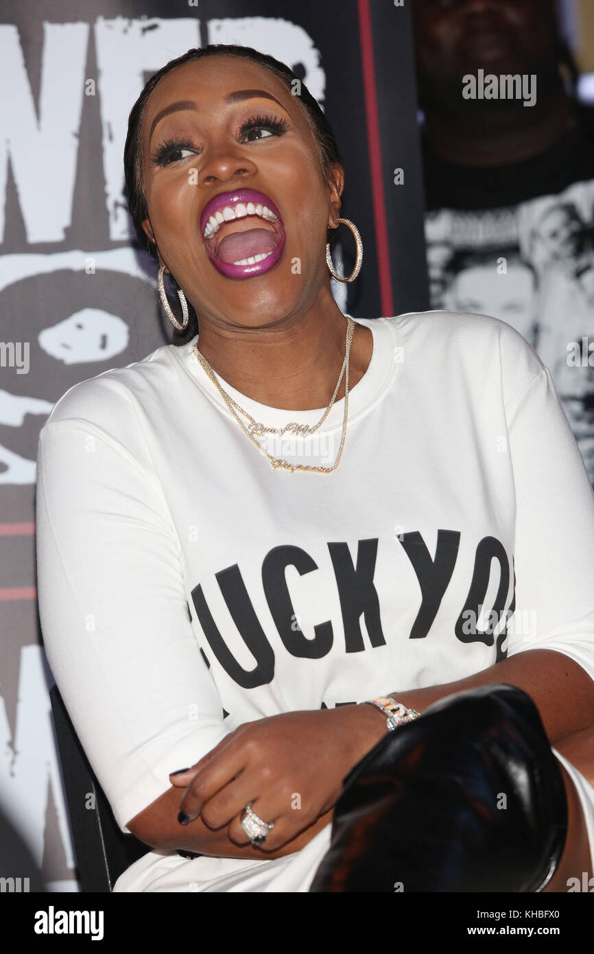 Philadelphia, PA, USA. 15th Nov, 2017. Remy Ma pictured at her CD ...