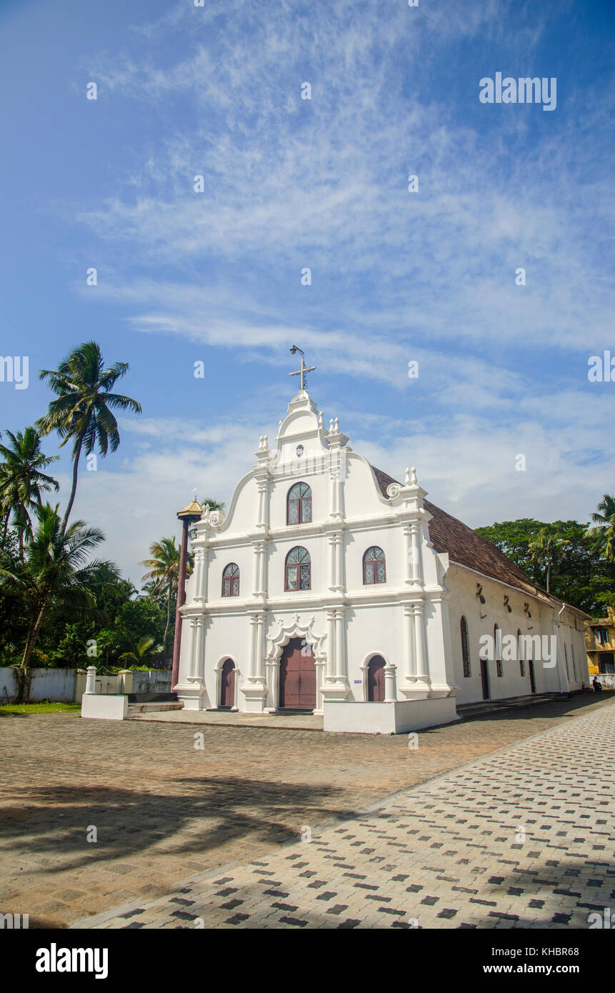 Our Lady Of Life Church, Coonan Kurisu Pilgrim Centre, Mattanchery ...