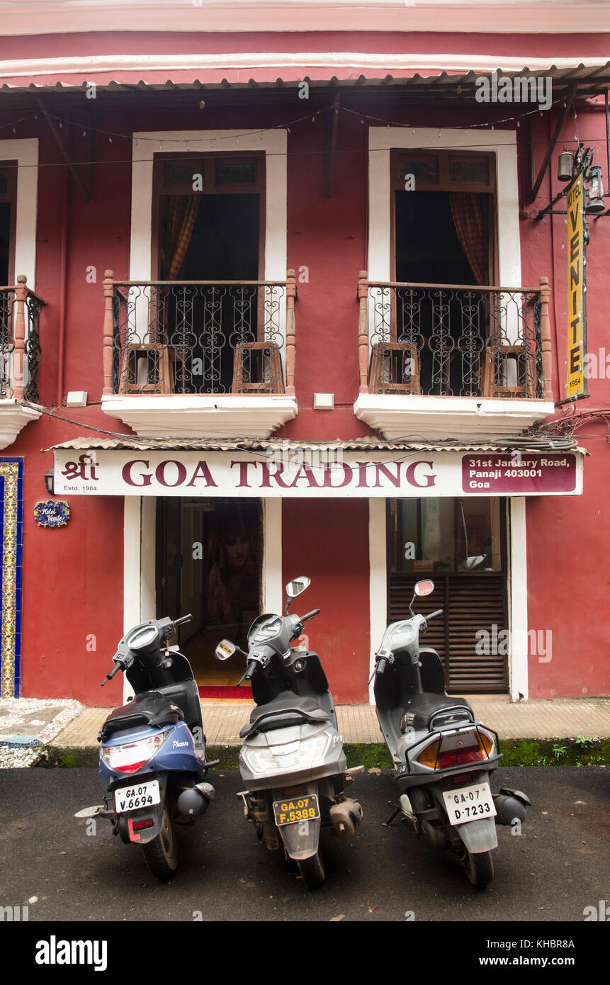 Parked motorcycles in Panaji, Goa, India Stock Photo - Alamy