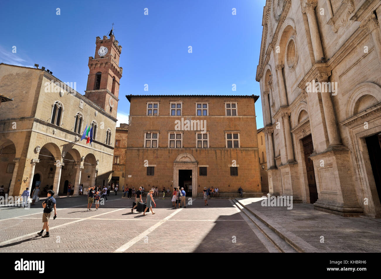 Italy, Tuscany, Pienza, Piazza Pio II, town hall, bishop palace and ...