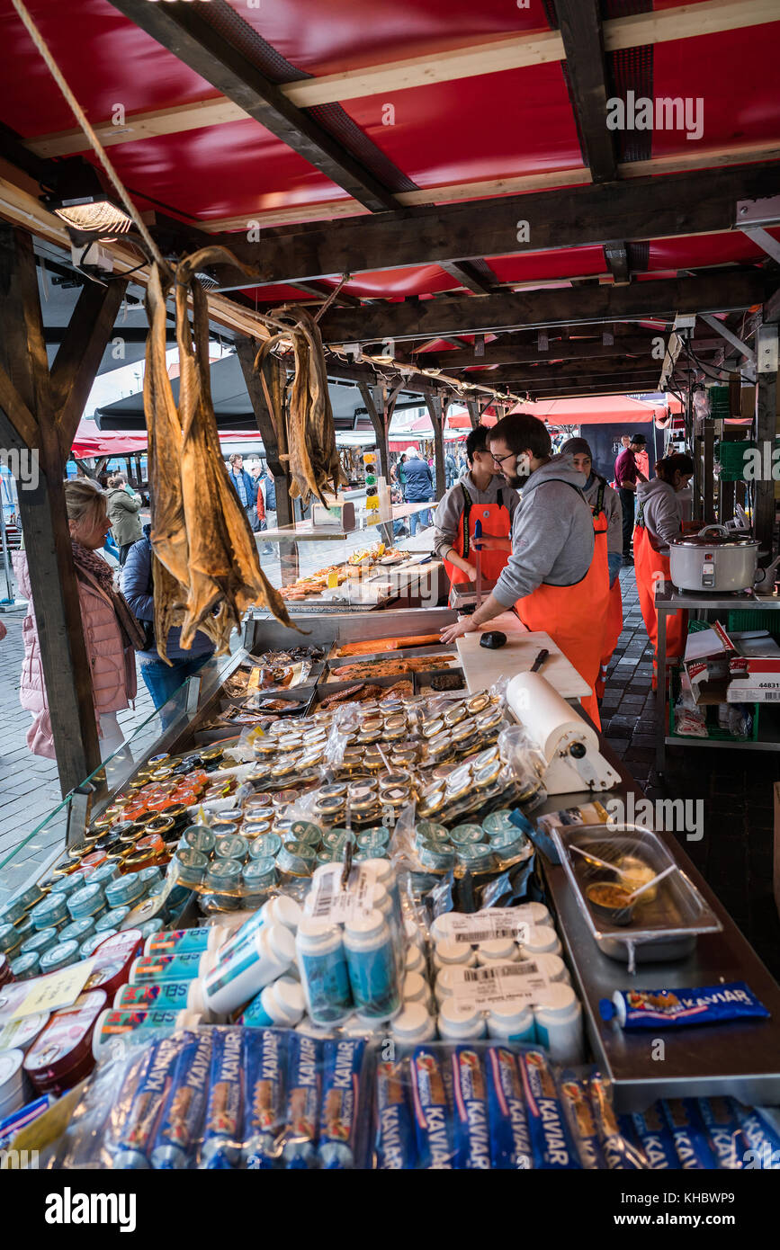 BERGEN, NORWAY - JUNE 16,2017: The Bergen Fish Market (Fisketorget ...