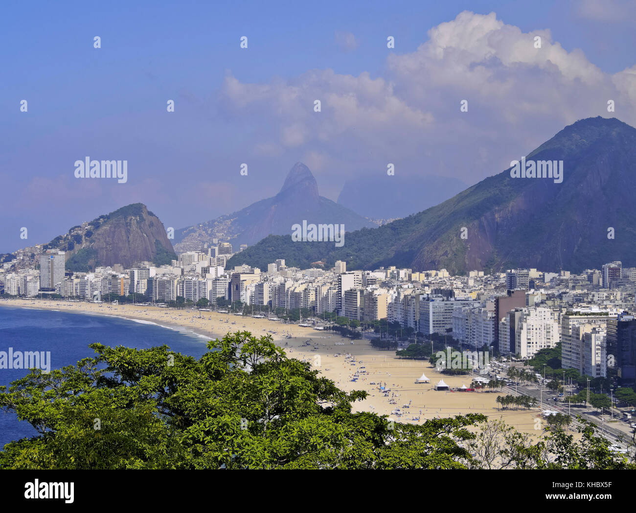 Copacabana beach rio hi-res stock photography and images - Alamy