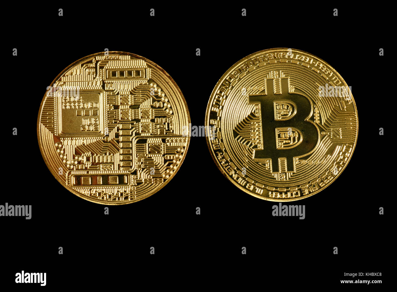 Symbol image digital currency, gold physical coin bitcoin front side back side Stock Photo - Alamy