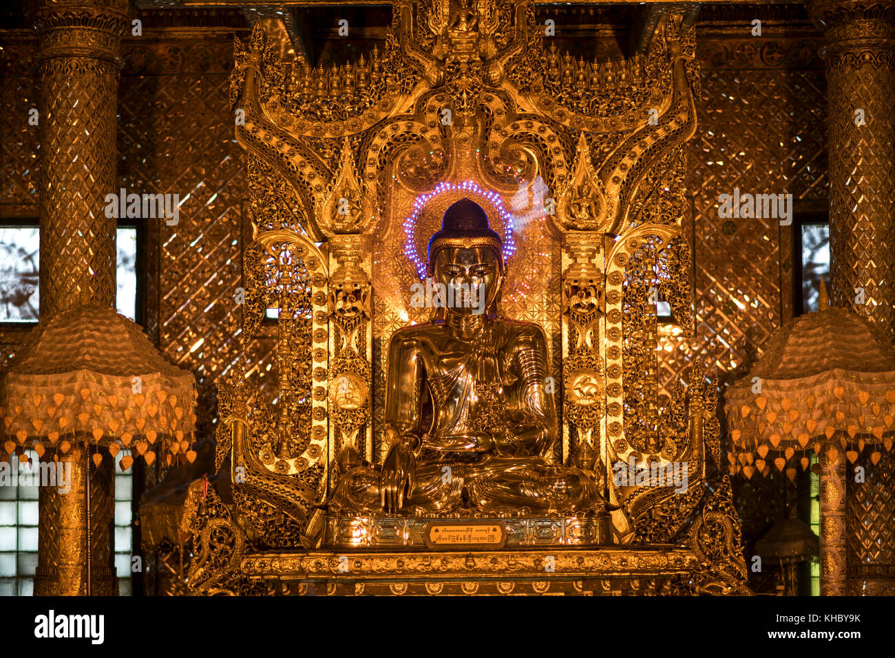 Buddha statue in the Botataung Pagoda, Rangoon, Myanmar Stock Photo - Alamy