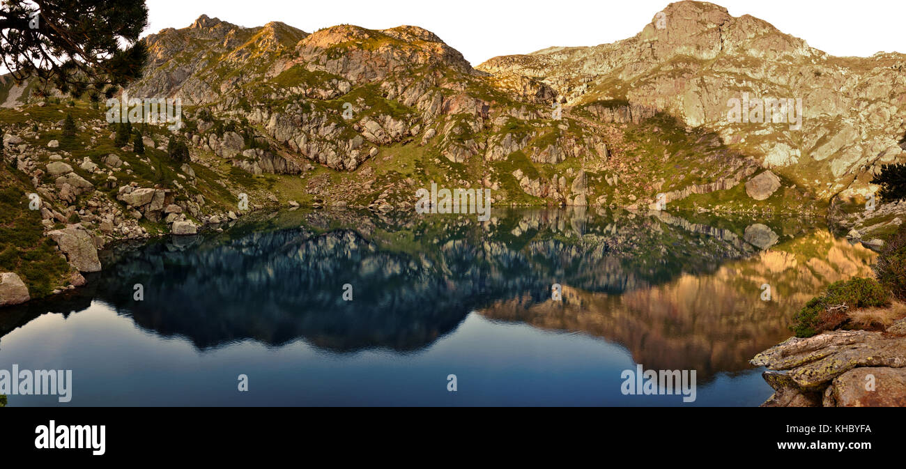 Perfect Reflection on Devil's Pond Stock Photo - Alamy