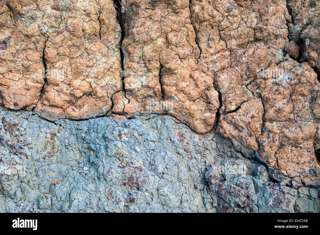 Strata lines textures hi-res stock photography and images - Alamy