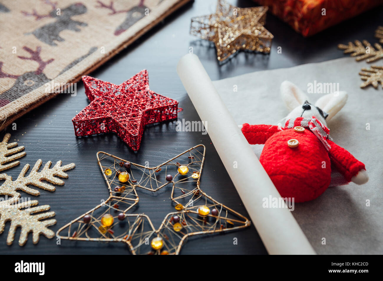 Christmas gift packaging hi-res stock photography and images - Alamy