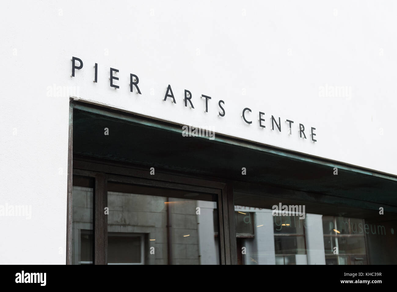 Stromness pier arts centre hi-res stock photography and images - Alamy