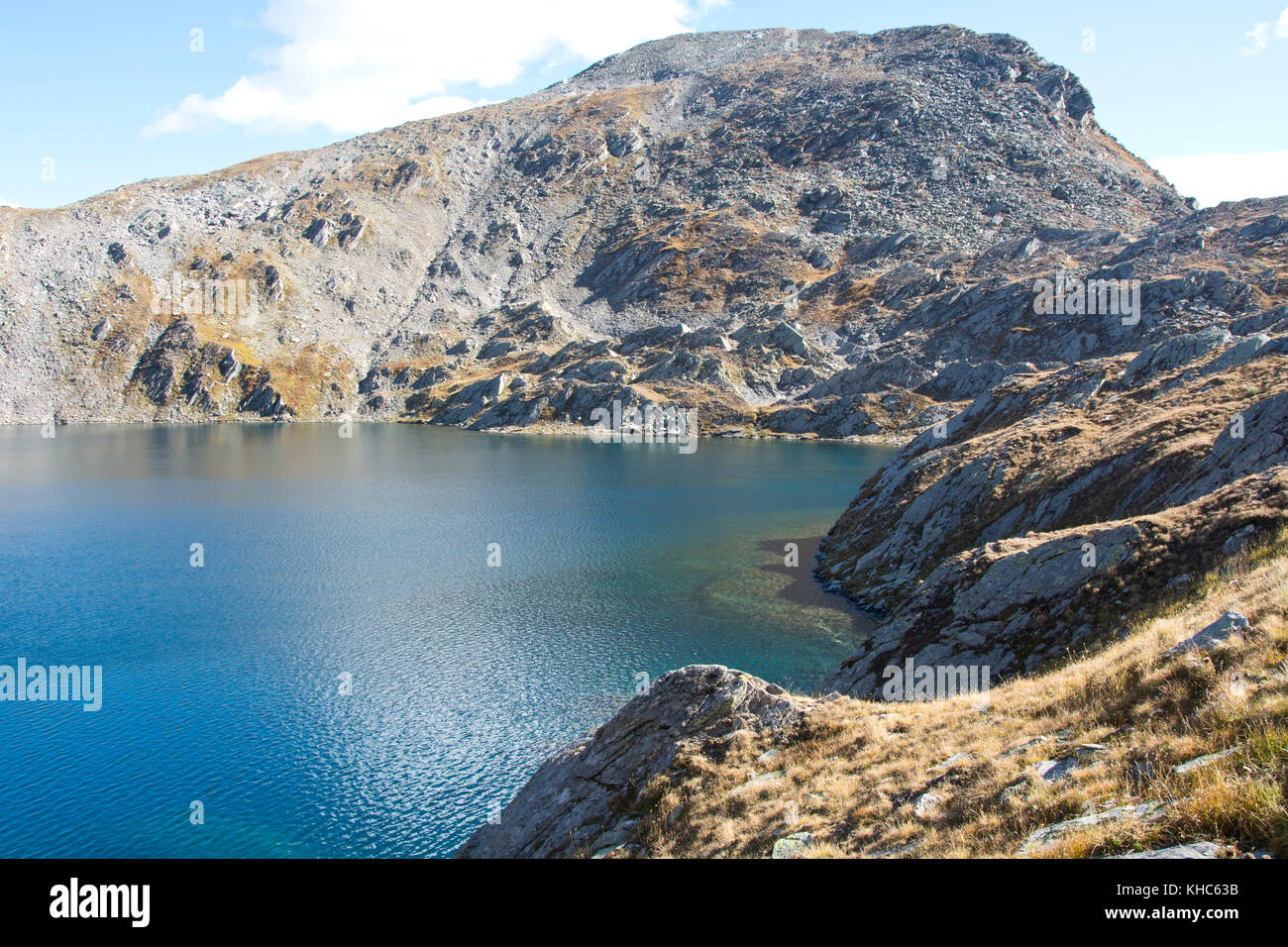 lago scuro in ticino *** Local Caption *** switzerland, ticino, val ...