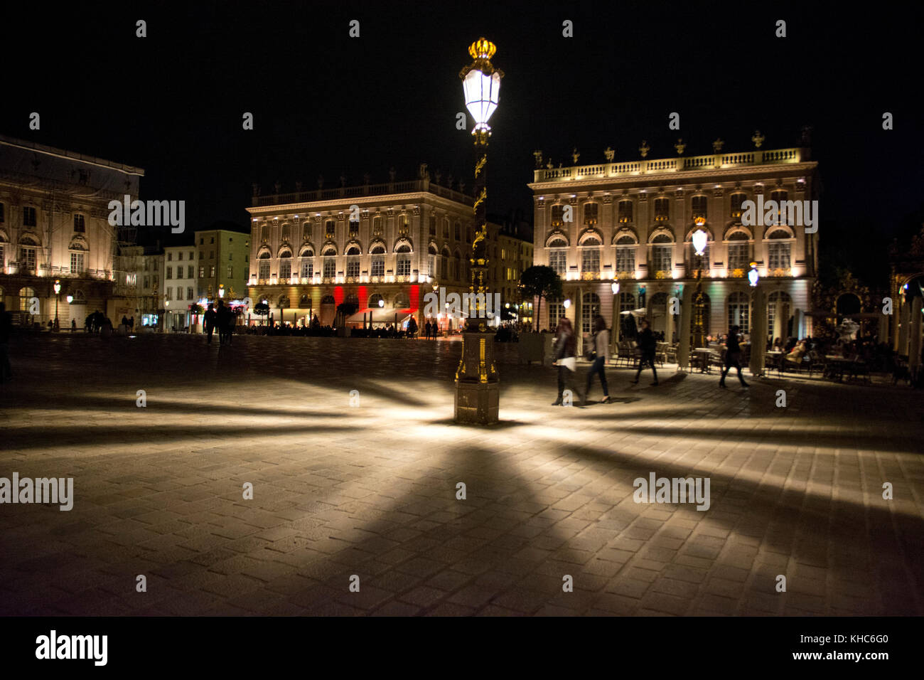 Nancy at night *** Local Caption *** France, Lorraine, Nancy, square ...