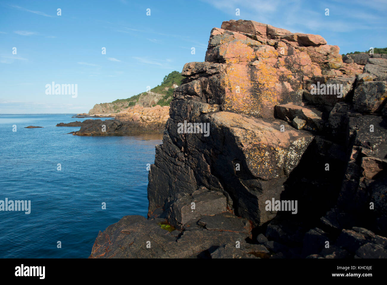 cliffs at swedish westcoast *** Local Caption *** sweden, halland ...