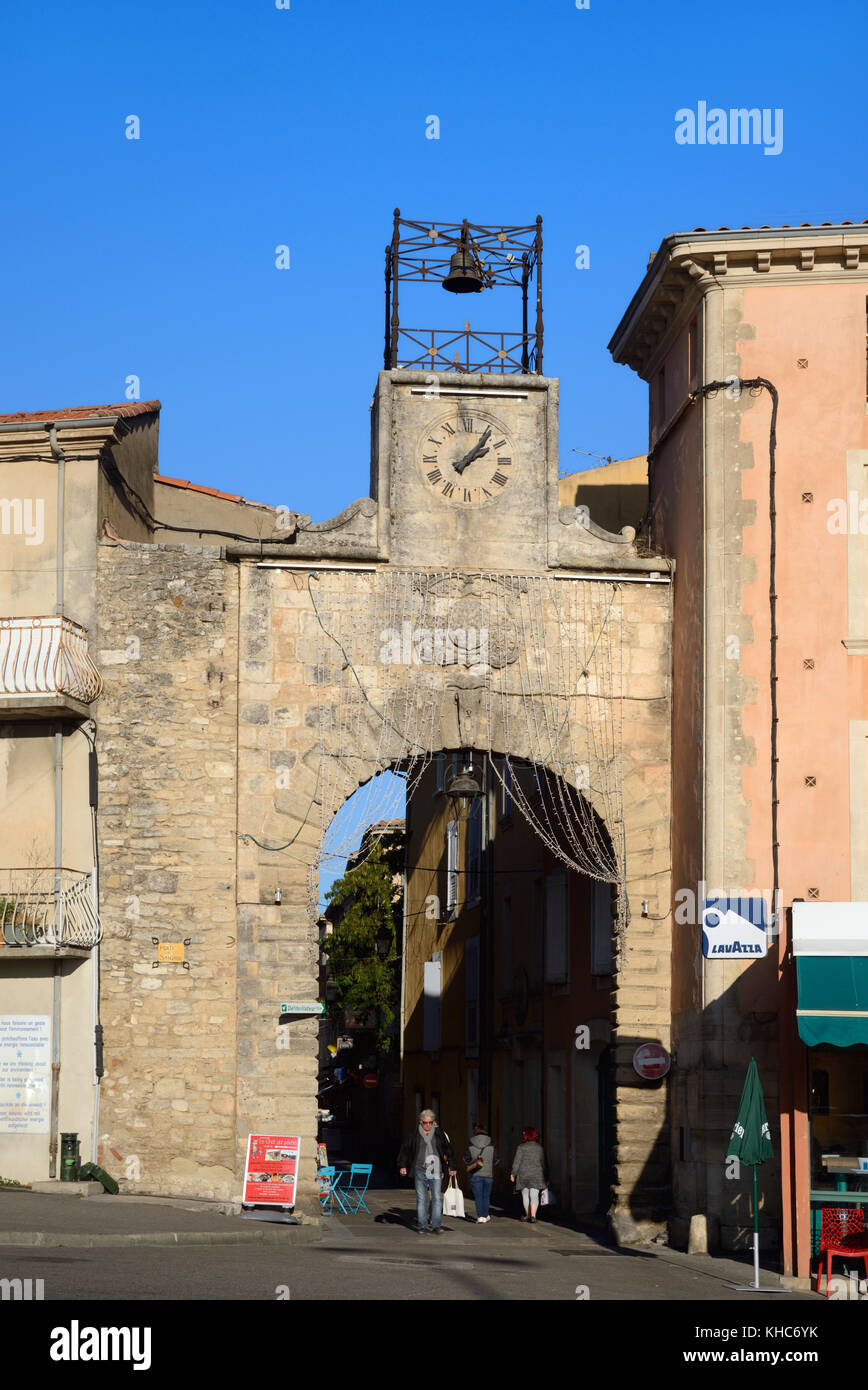 Medieval town gate tower hi-res stock photography and images - Alamy