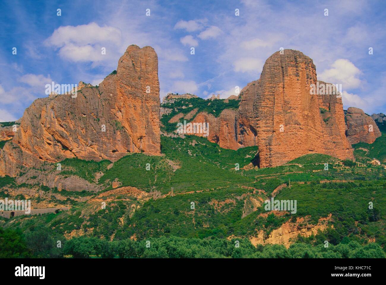 Los Mallos de Riglos, tors, rock faces, Riglos, village, Huesca ...
