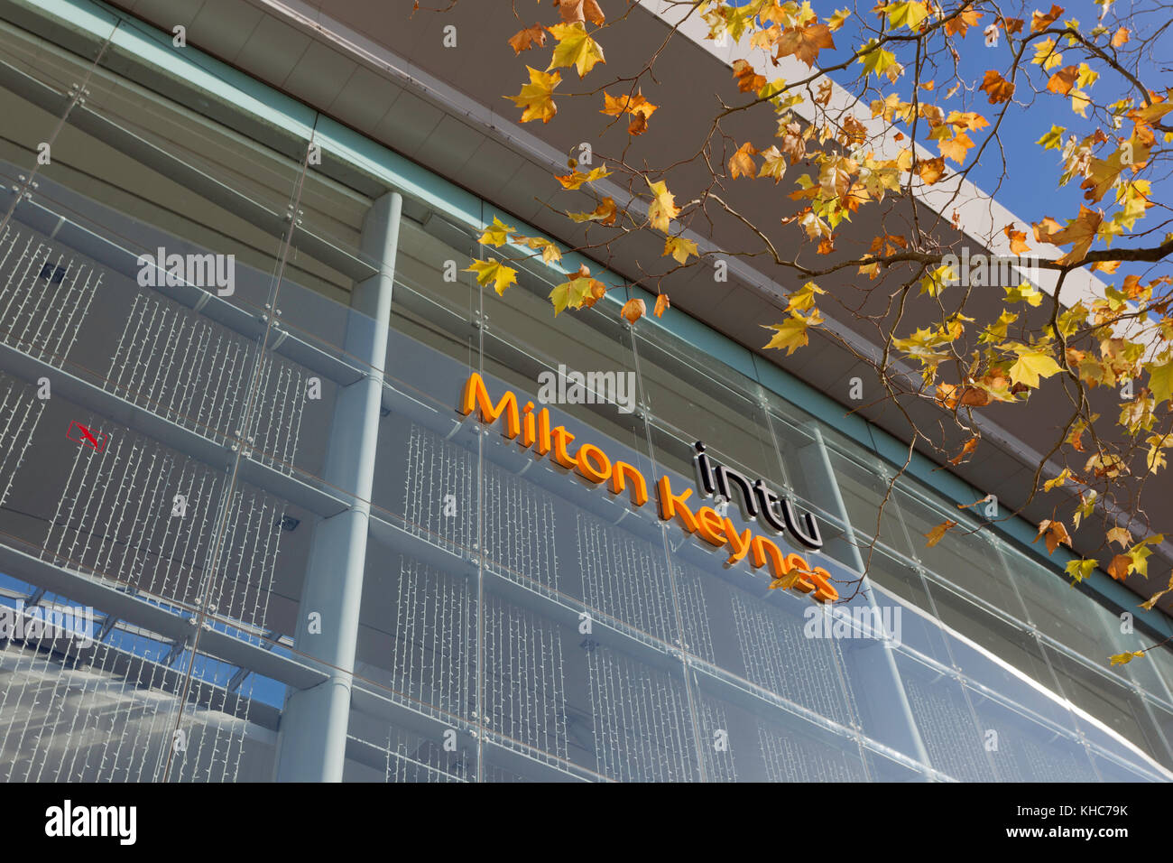 Intu shopping centre hi-res stock photography and images - Alamy