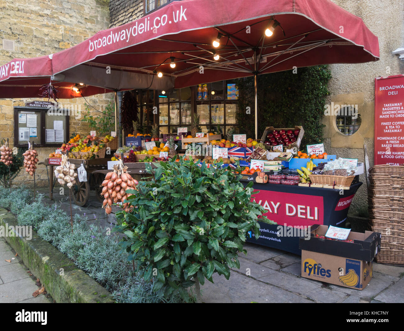 Cotswold Produce High Resolution Stock Photography and Images - Alamy