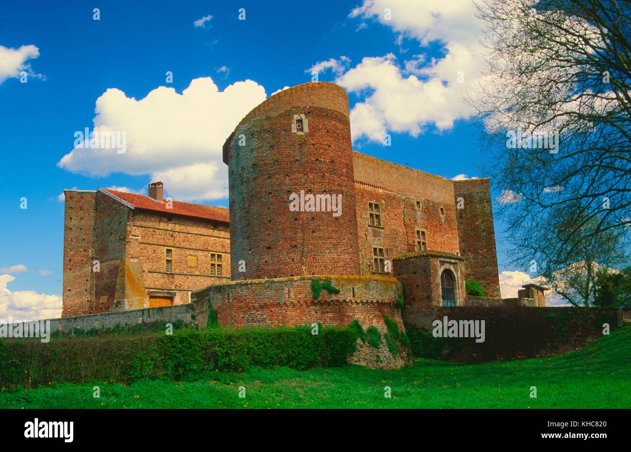 Bricks red hi-res stock photography and images - Alamy
