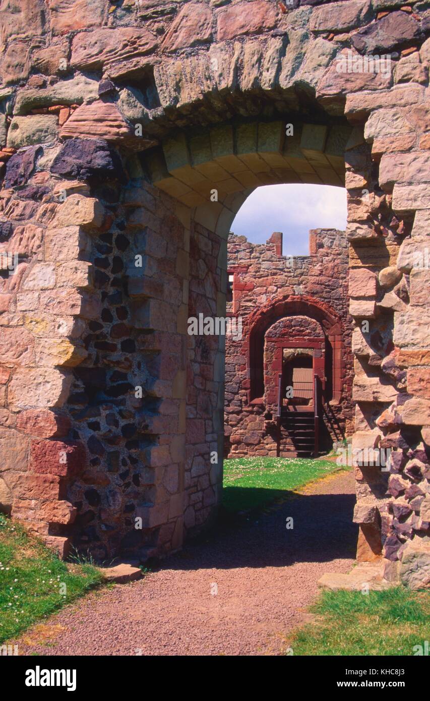 Hailes Castle Scotland High Resolution Stock Photography and Images - Alamy