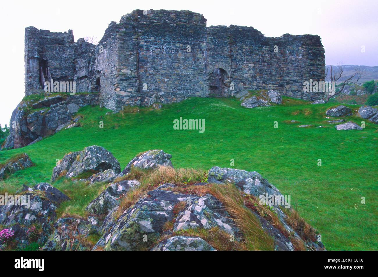 Scotland castle sween hi-res stock photography and images - Alamy