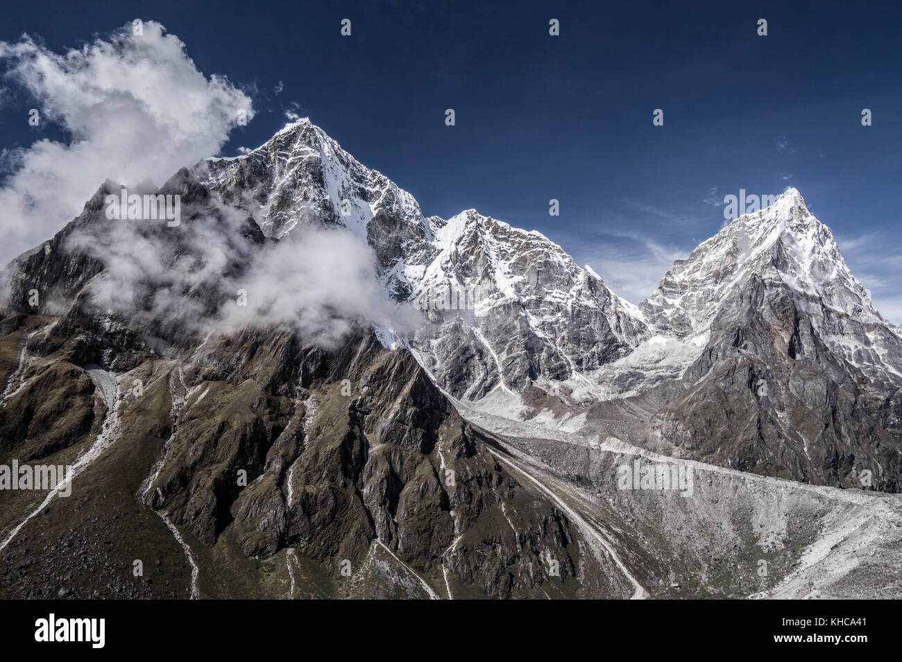 On the way to Everest Base Camp Stock Photo - Alamy