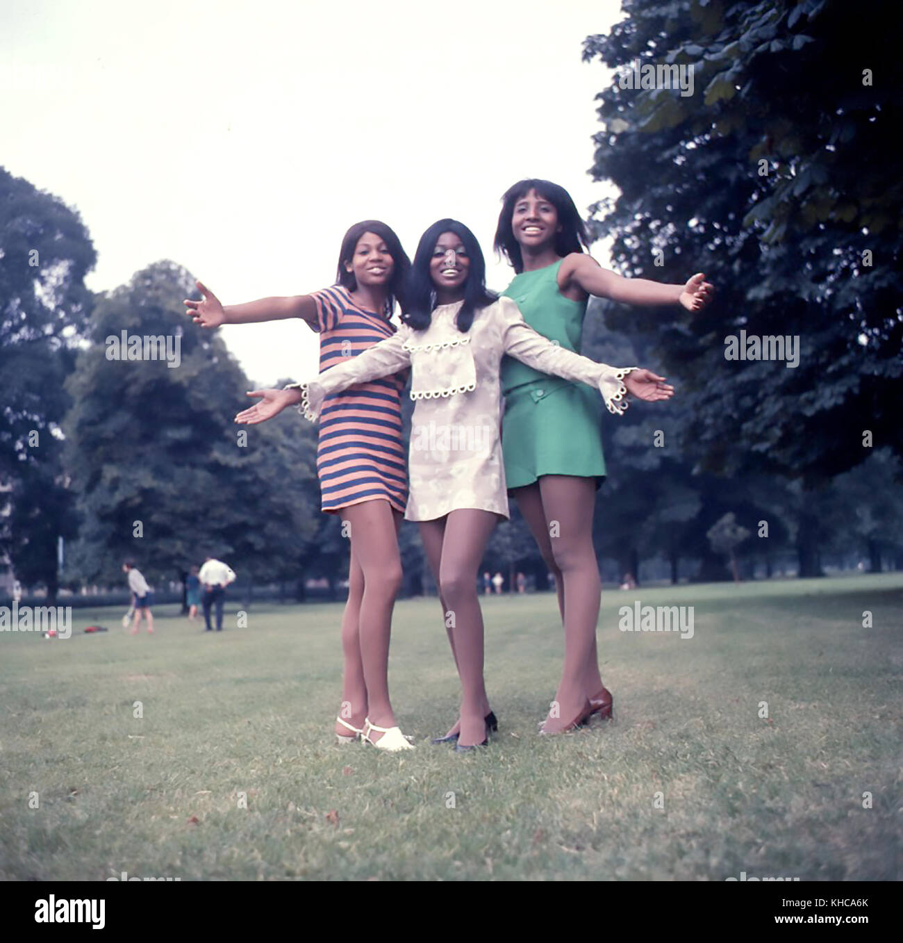 THE FLIRTATIONS American soul group in London in 1968 Stock Photo - Alamy