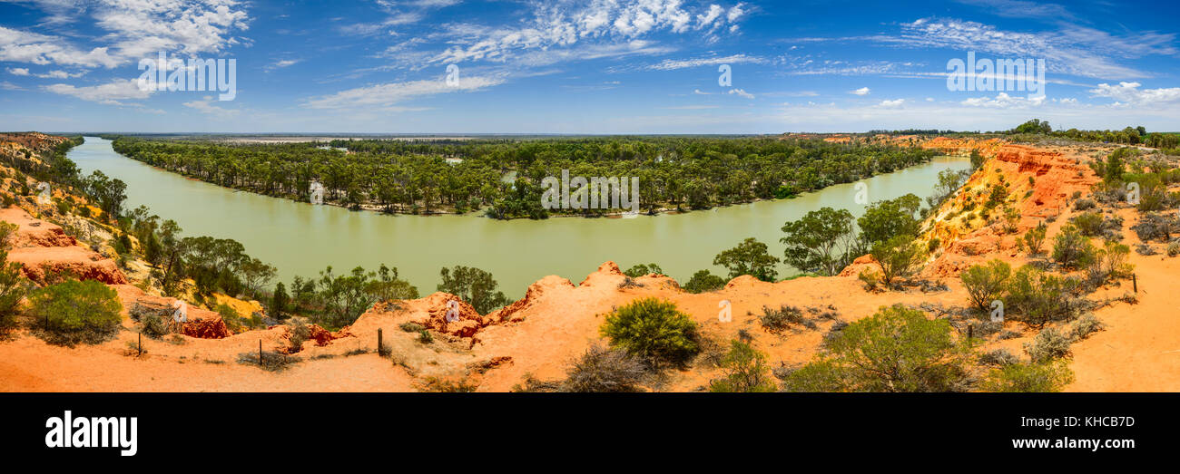 Murray River near Heading's Cliffs lookout, Murtho Forest, Renmark ...