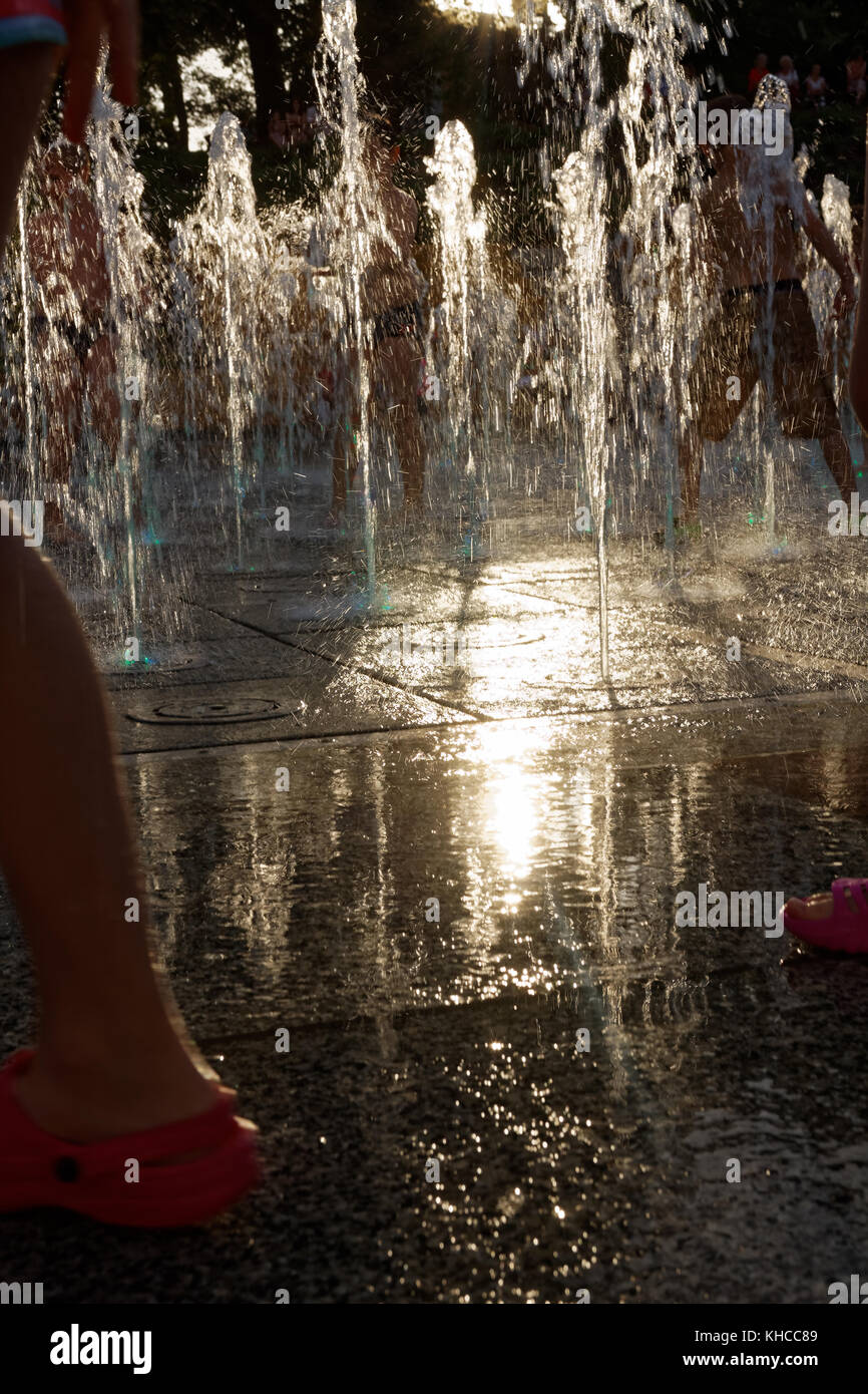 Fontain hi-res stock photography and images - Alamy