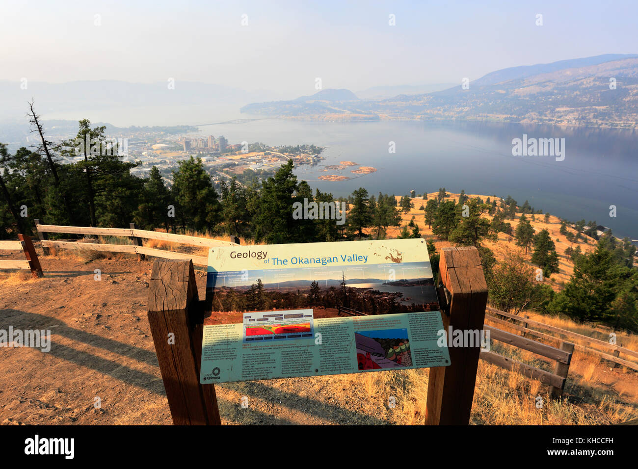 View over Sutherland Bay and Kelowna City from Knox Mountain, Okanagan ...