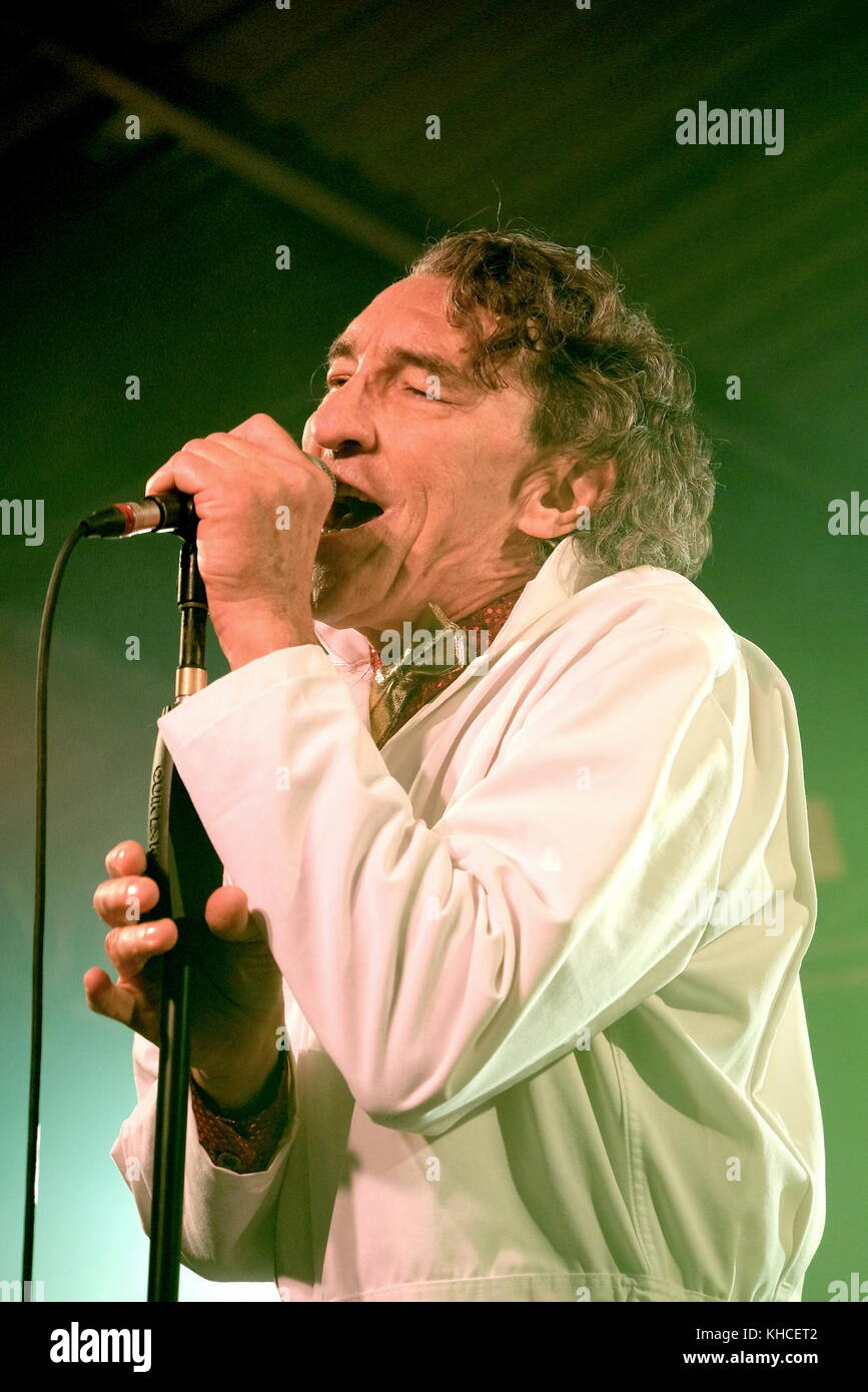 The Tubes Fee Waybill