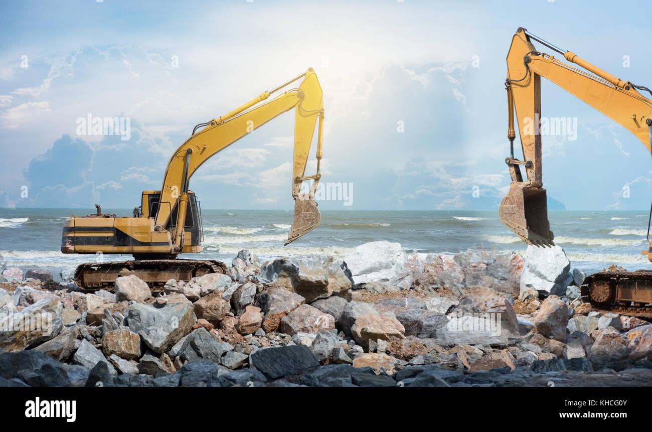 man work construction site excavator earthmoving Stock Photo - Alamy