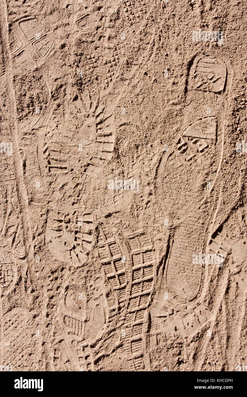 Dirt road texture hi-res stock photography and images - Alamy